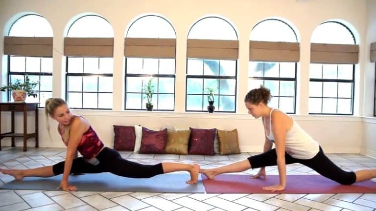 The Beginner’s Guide to Doing the Splits in 2021 - Yoga Rove