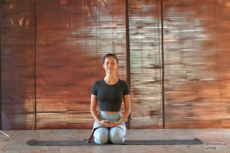 How to Use a Yoga Strap: 18 Yoga Strap Stretches for Beginners - Yoga Rove