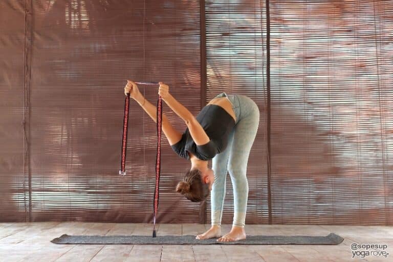 How to Use a Yoga Strap: 18 Yoga Strap Stretches for Beginners - Yoga Rove